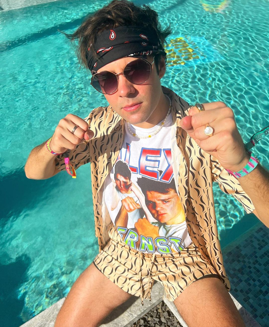 Is David Dobrik Gay ? Shocking David Dobrik's Height, LPSG, Perfume ...